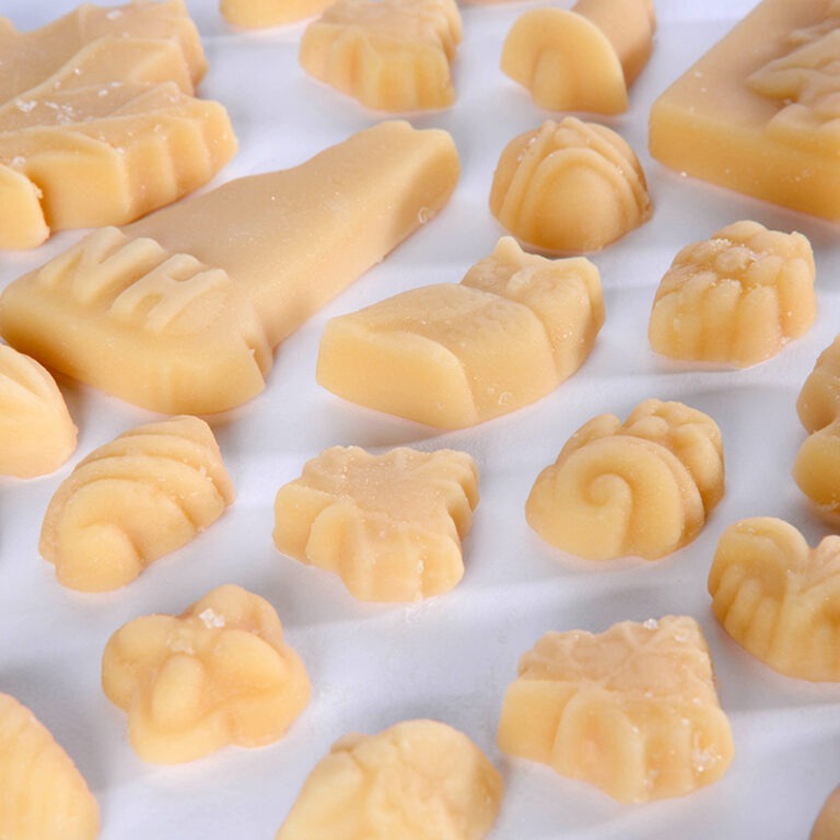 Pure NH Maple Syrup - Maple Leaf Glass Bottle (Bulk) - Fuller's Sugarhouse